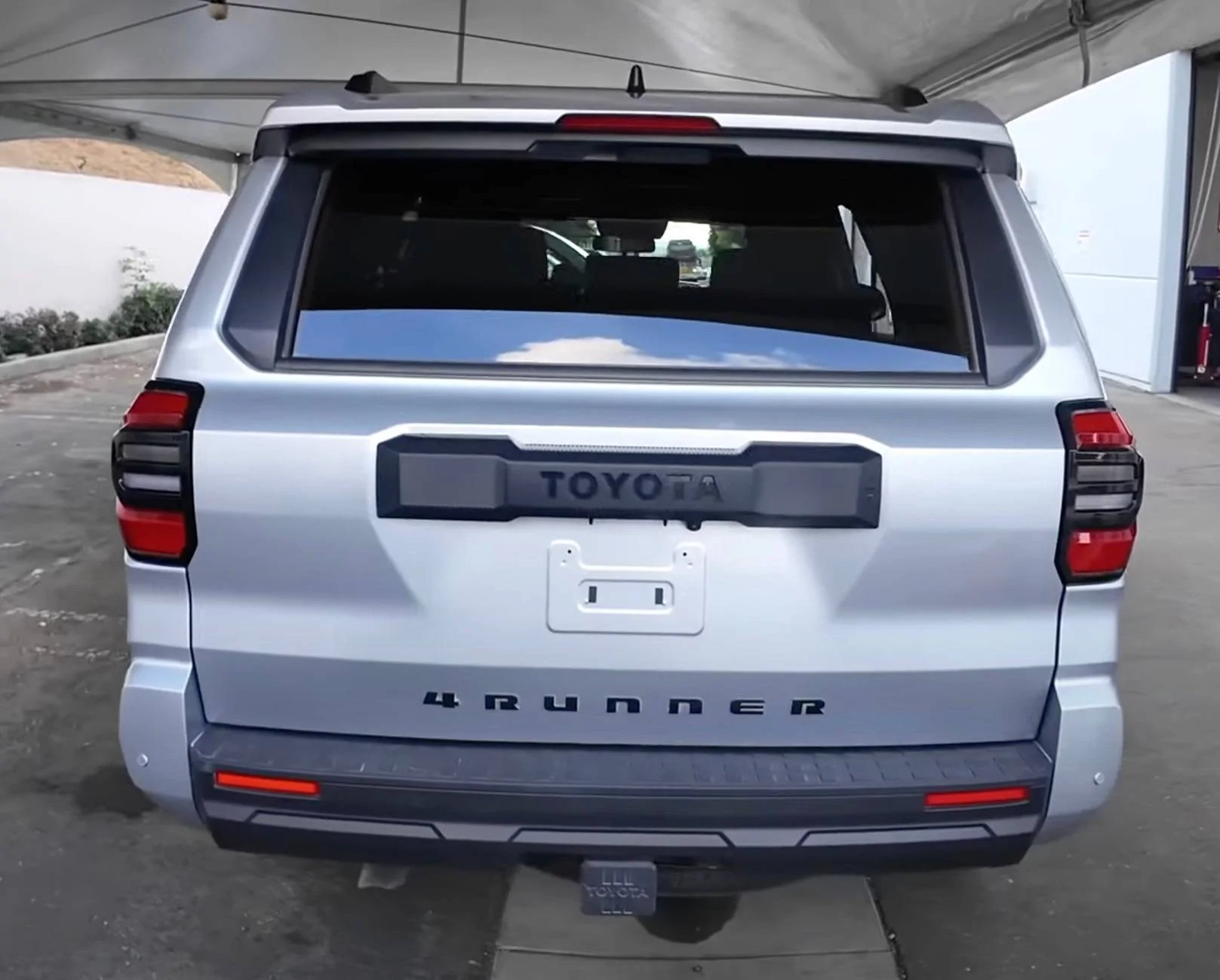 Cutting Edge TRD Off-Road (Non-Premium) 2025 4Runner first look ...