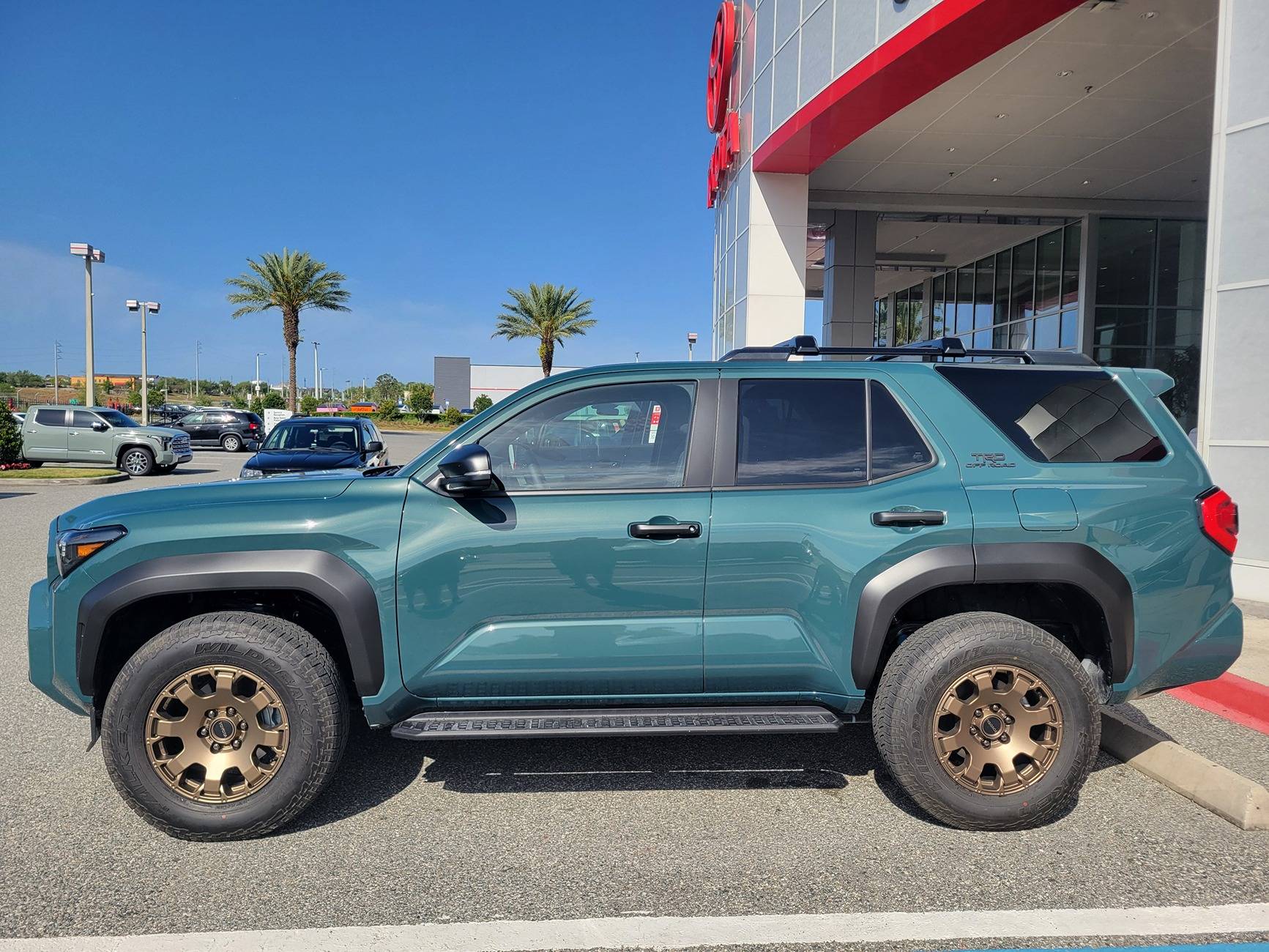 Just picked up our Everest Off-Road in Florida today | 2025 4Runner ...
