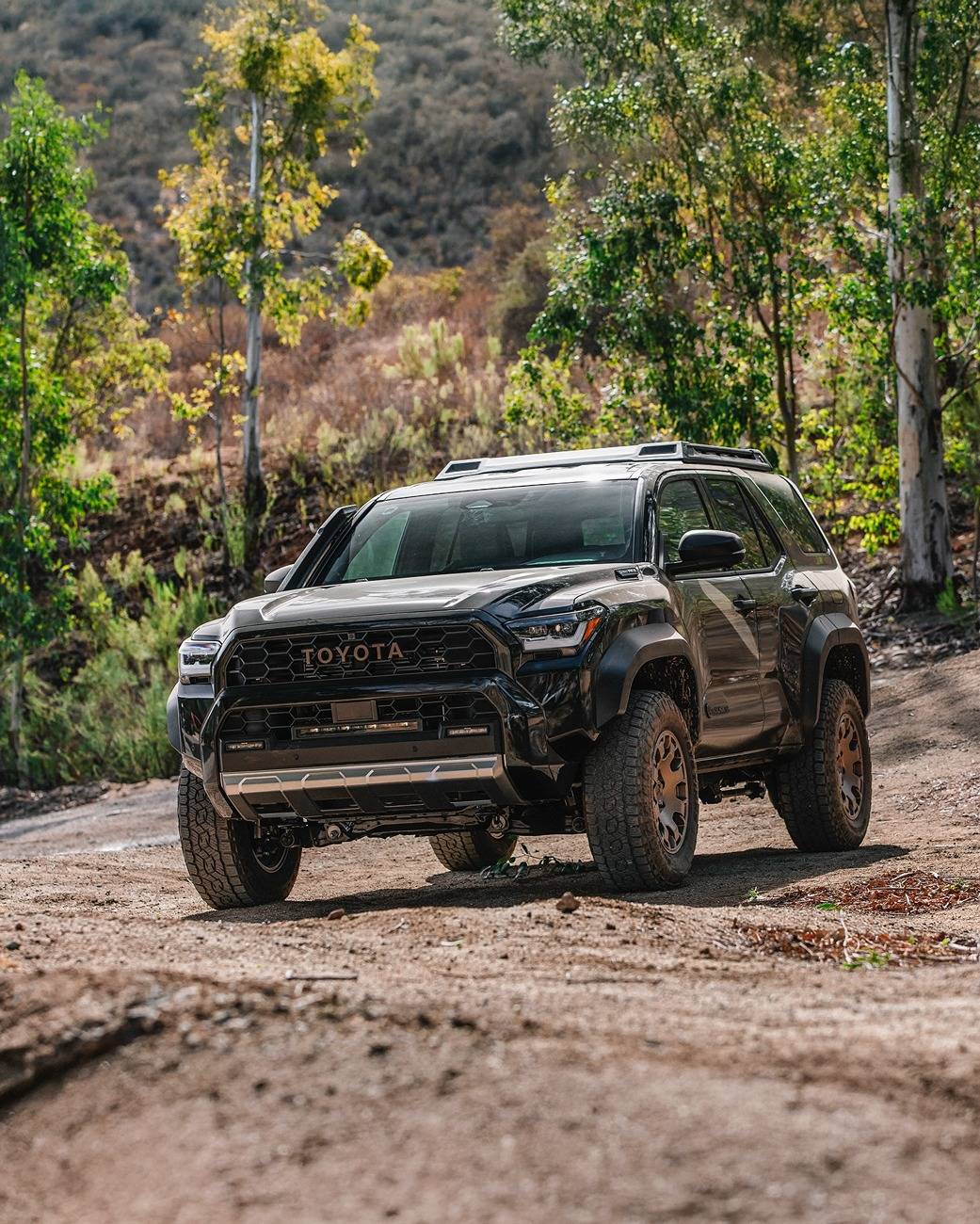 Black Trailhunter 4Runner 2025 6th gen pics | 2025 4Runner Forum (6th ...