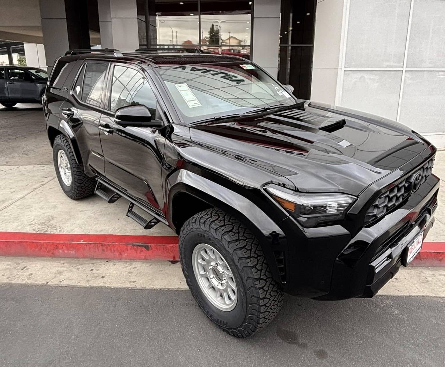 Black TRD Sport 2025 4Runner on Elevate Level Kit, 17" Method Wheels ...