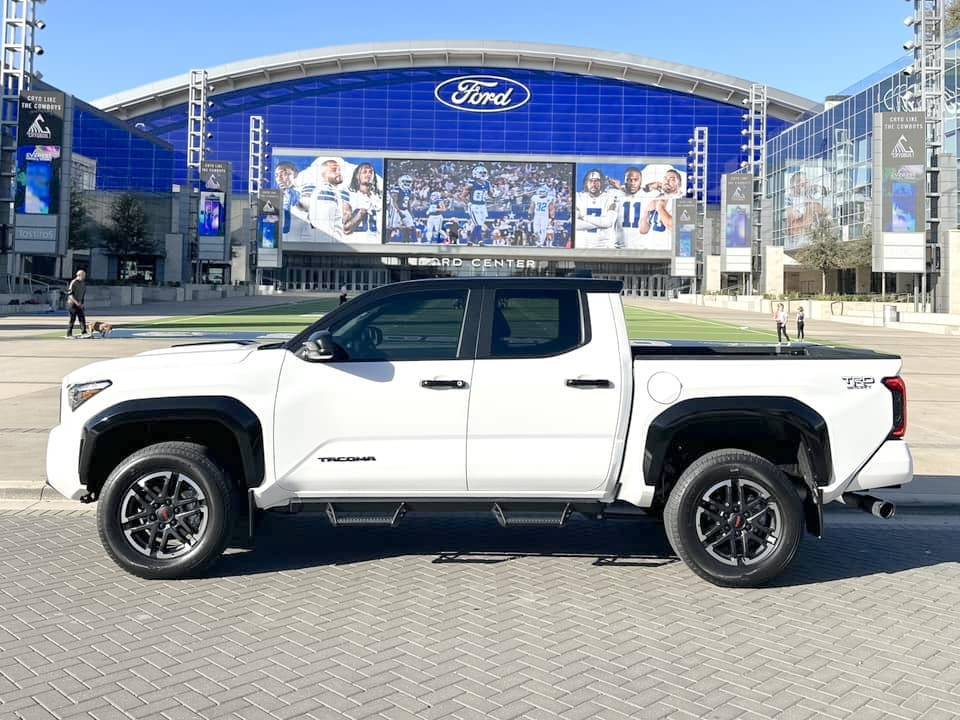 Fender flares in spray bedliner, vinyl wrap or PPF film? | 2025 4Runner ...