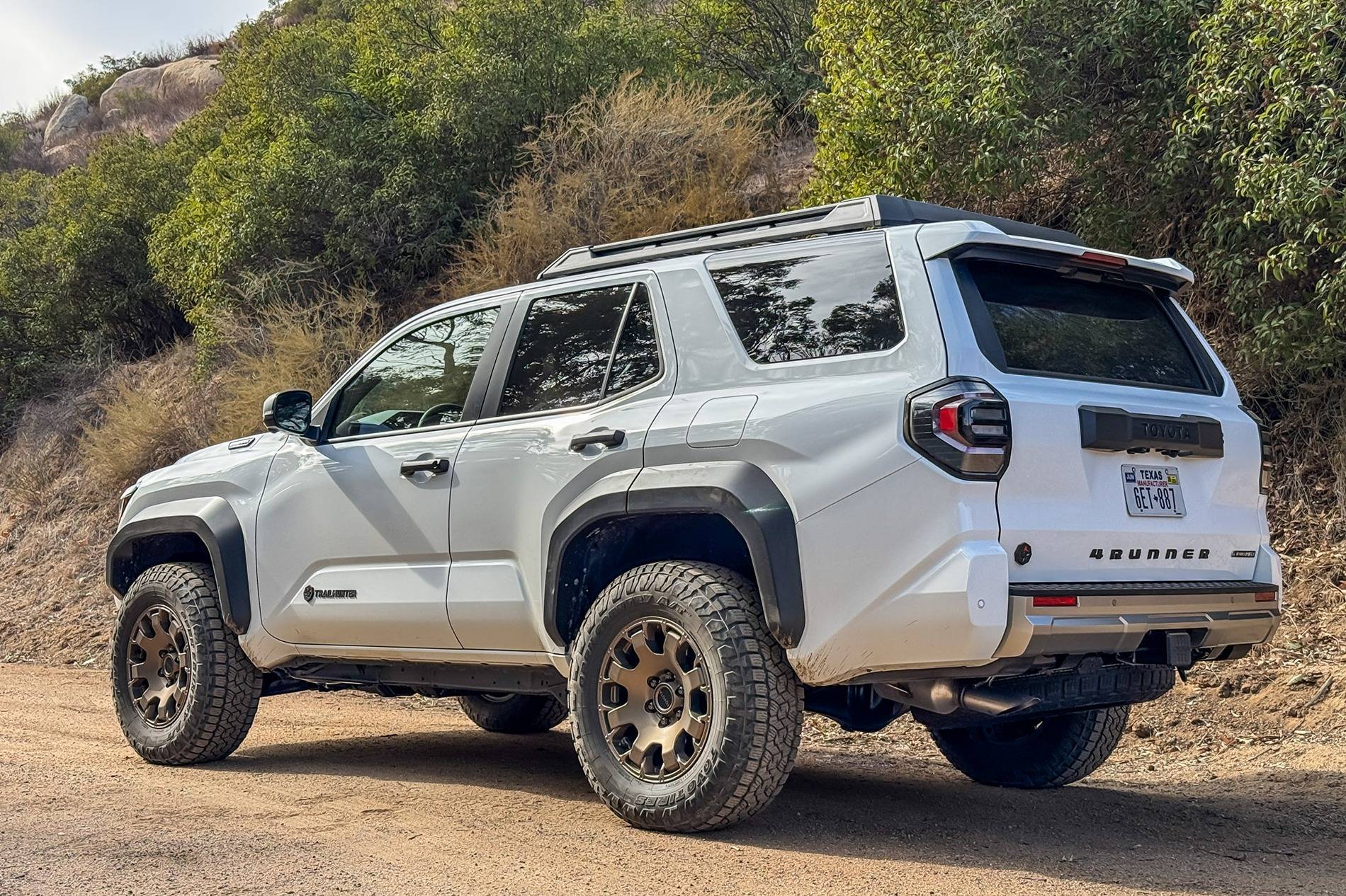 ICE CAP WHITE 2025+ 4Runner 6th Gen Thread | Page 2 | 2025 4Runner ...