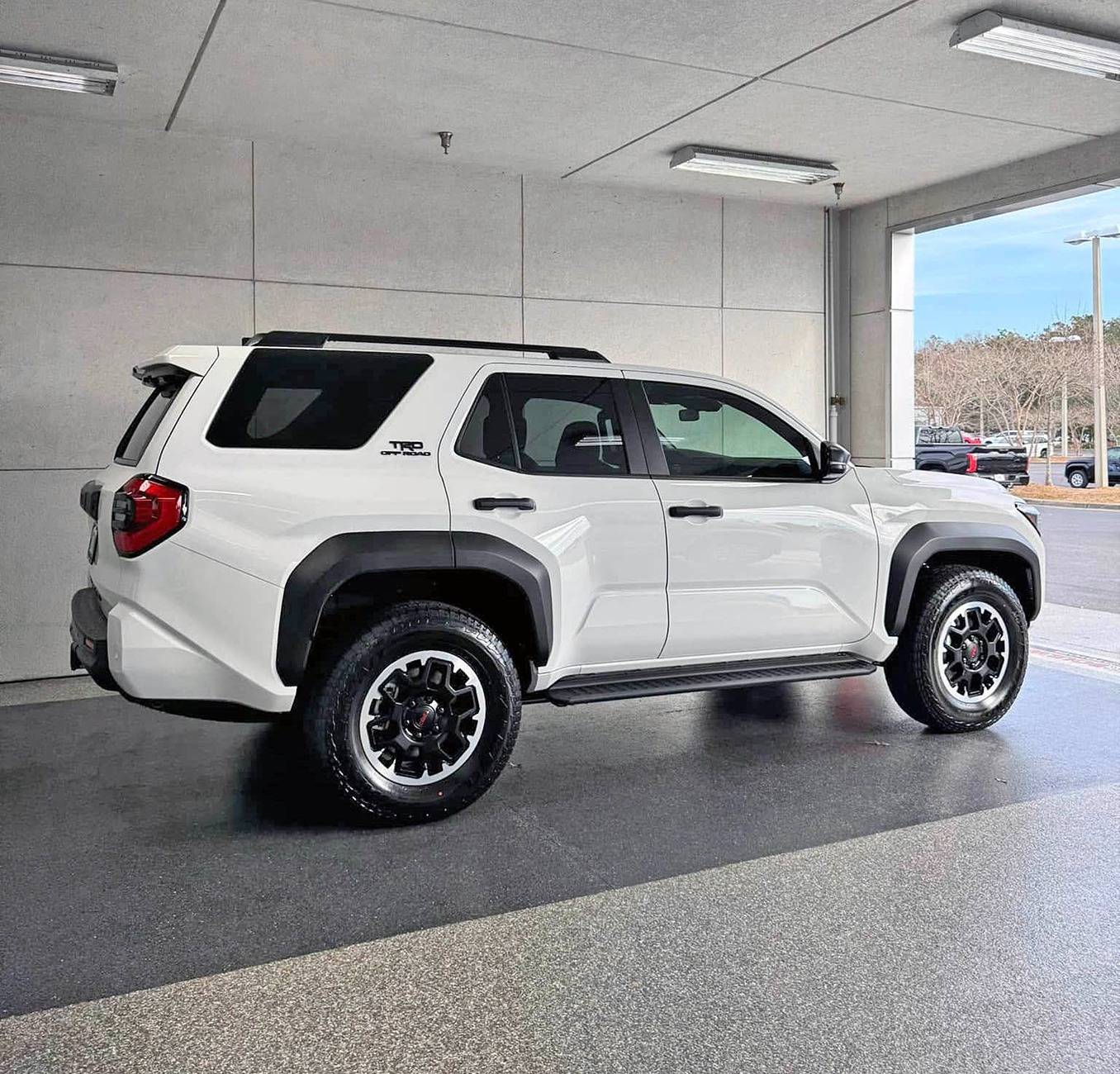 ICE CAP WHITE 2025+ 4Runner 6th Gen Thread | Page 3 | 2025 4Runner ...
