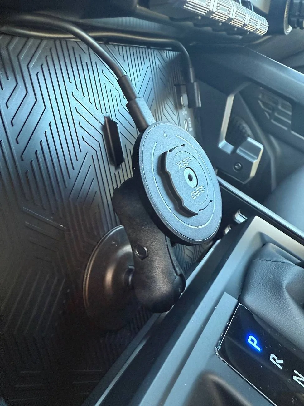 Aftermarket wireless phone mount / charger set up (for trims without ...