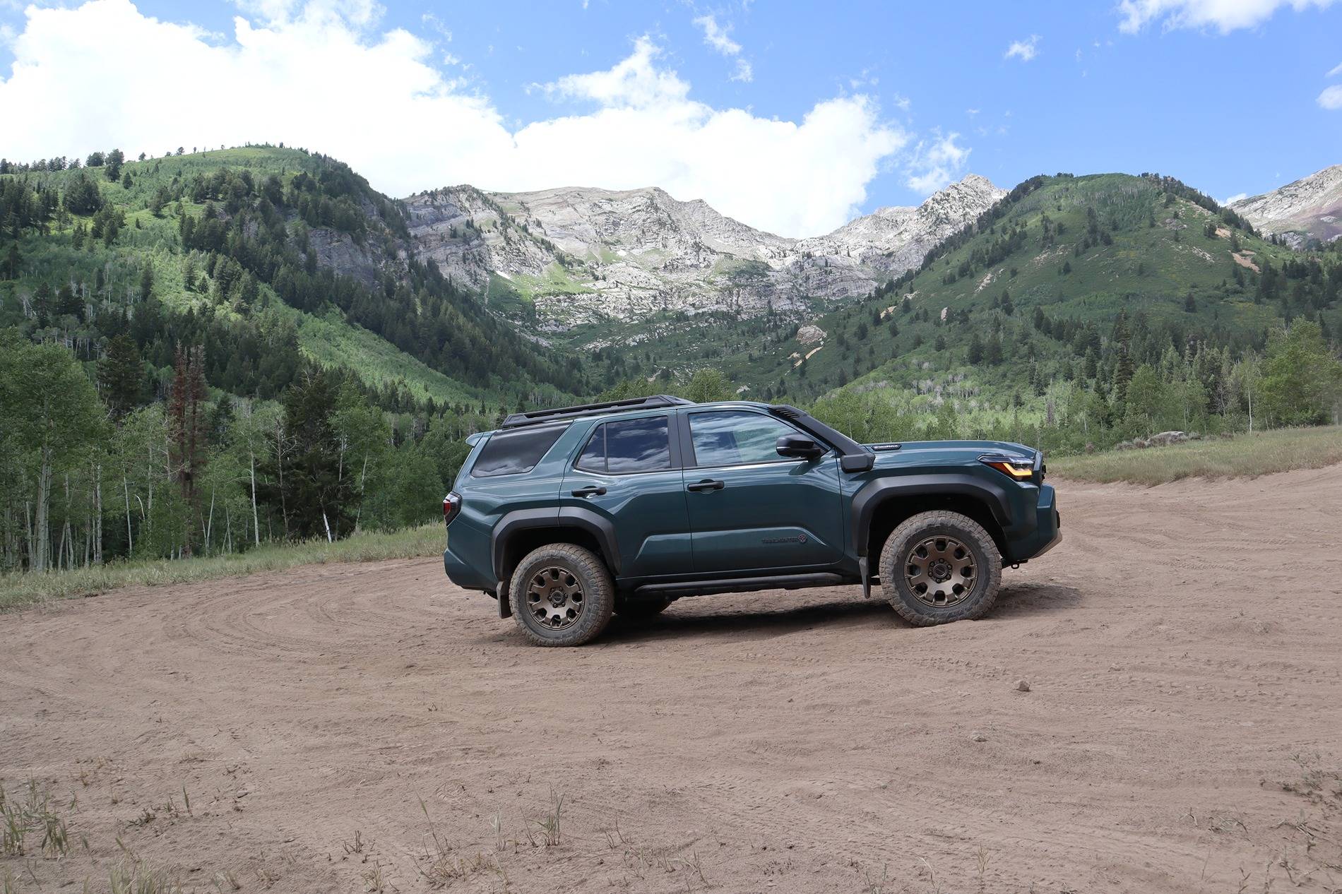 Trailhunter 4Runner photos in Utah - first couple times off-road | 2025 ...
