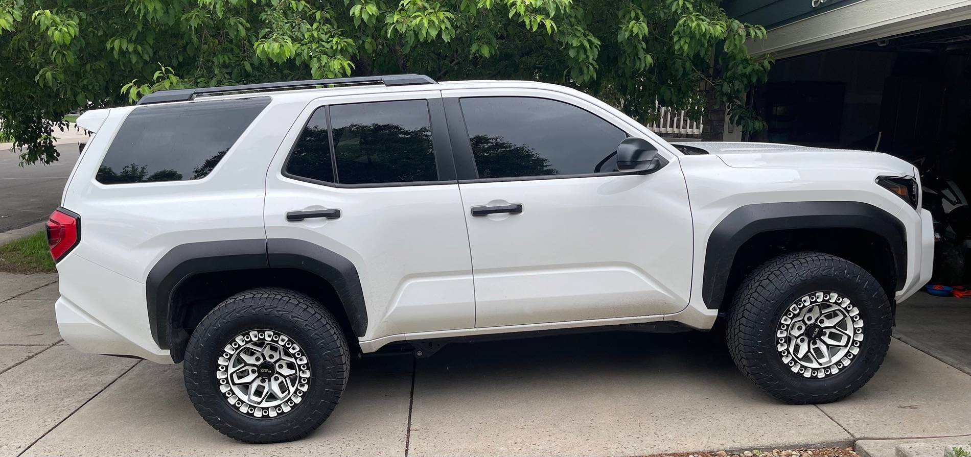 Wife’s new ride on Rough Country 2" Lift, RTX 17x9 0 offset wheels ...