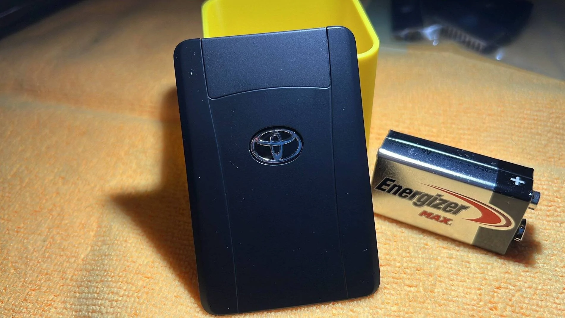 Key Fob / Slim Credit Card Key Fob - Photos | 2025 4Runner Forum (6th ...