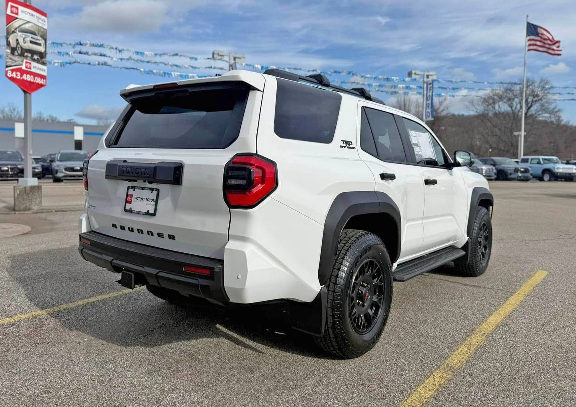 ICE CAP WHITE 2025+ 4Runner 6th Gen Thread | Page 3 | 2025 4Runner ...