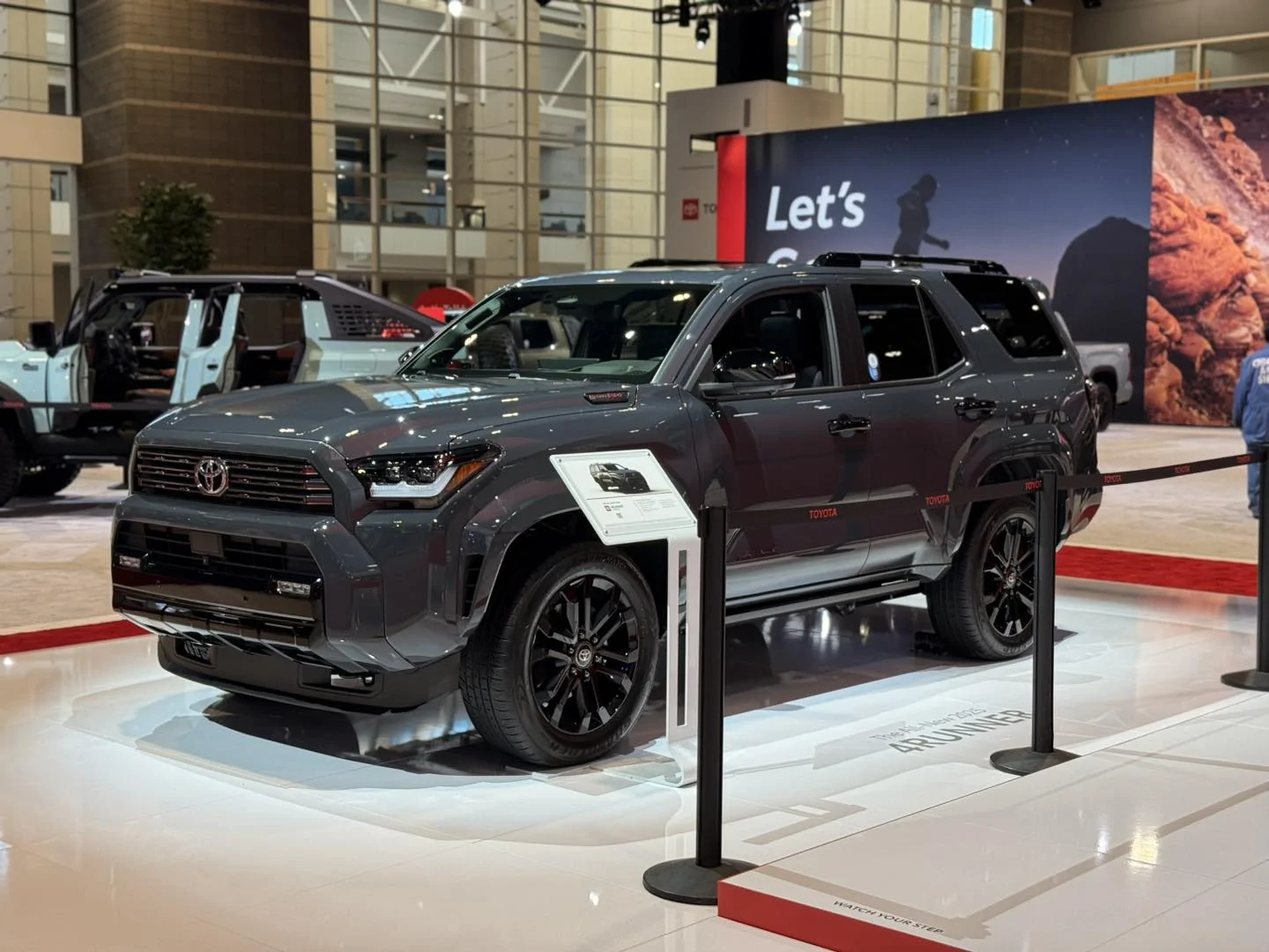 Platinum sighting: Underground / Dark Navy Platinum 2025 4Runner at ...