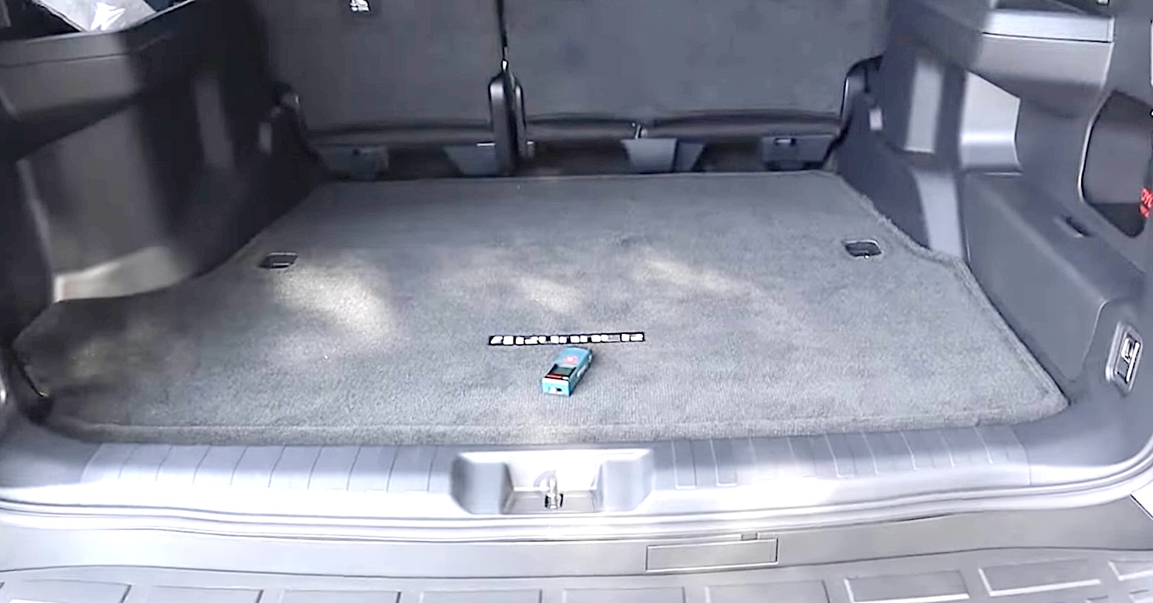 Cargo Area Dimensions: [Non-Hybrid] with & without 3rd row seats ...