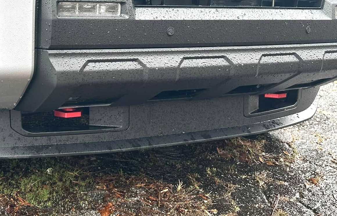 SXTH Front Recovery Points (Red) installed | 2025 4Runner Forum (6th ...
