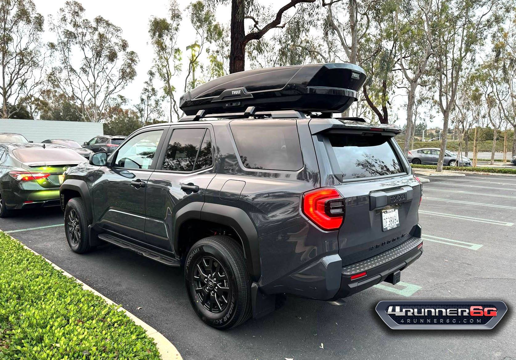 Thule Motion XT XL Roof Box on 2025 4Runner - installed photos & MPG ...