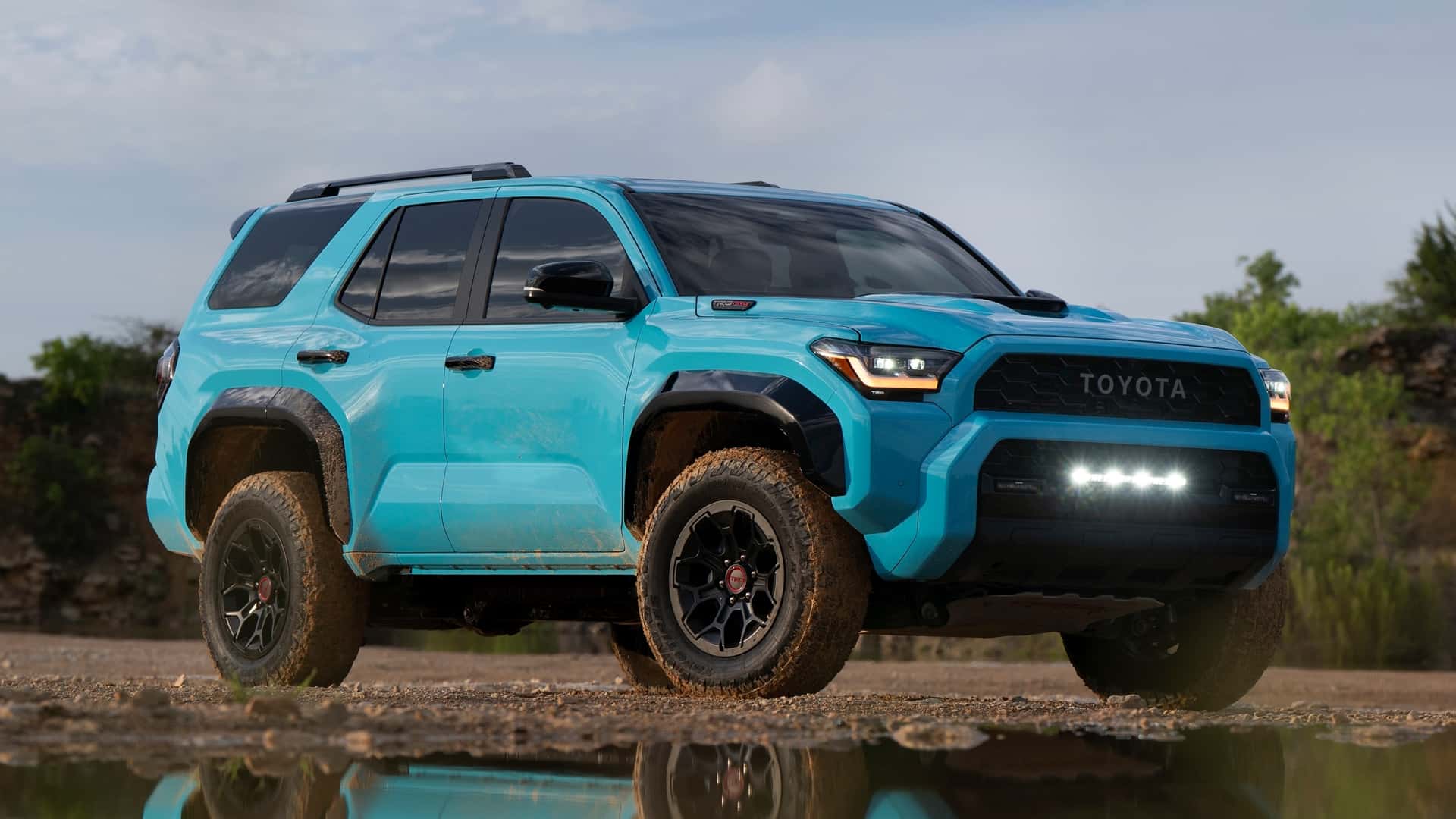 "WAVE MAKER" is new 2026 4Runner TRD PRO color (photos & video) 🌊 ...