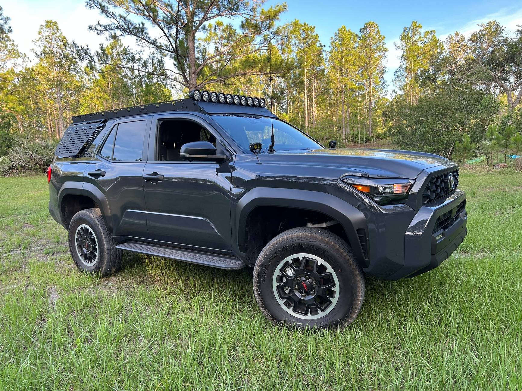 ORP Underground w/ 3.5 RC lift, Westcott modular roof rack, molle ...