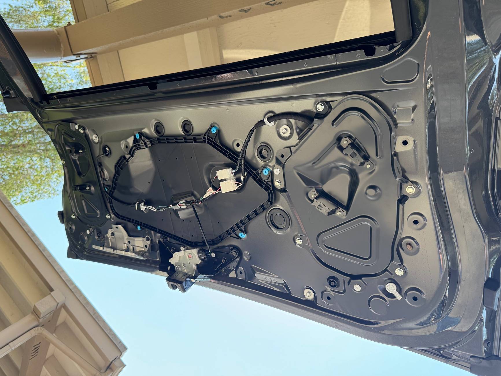 Rear Hatch Rattle Fix | 2025+ 4Runner Forum (6th Gen) Community ...