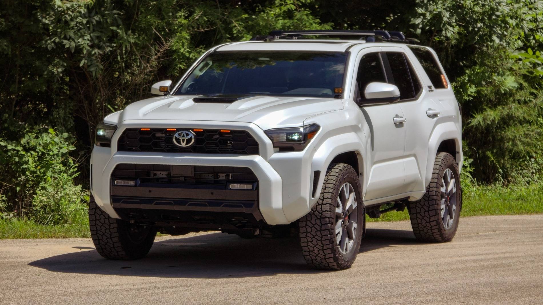 1.5" KSP wheel spacers installed + 275/60/20 Falken Wildpeak A/T4W on ...
