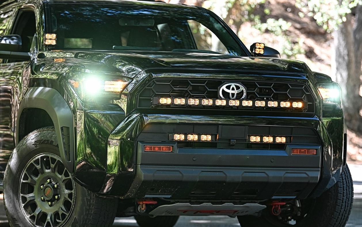 2025+ 4Runner 6th gen Light Bars by M&R -- 40" and 11" | 2025 4Runner ...